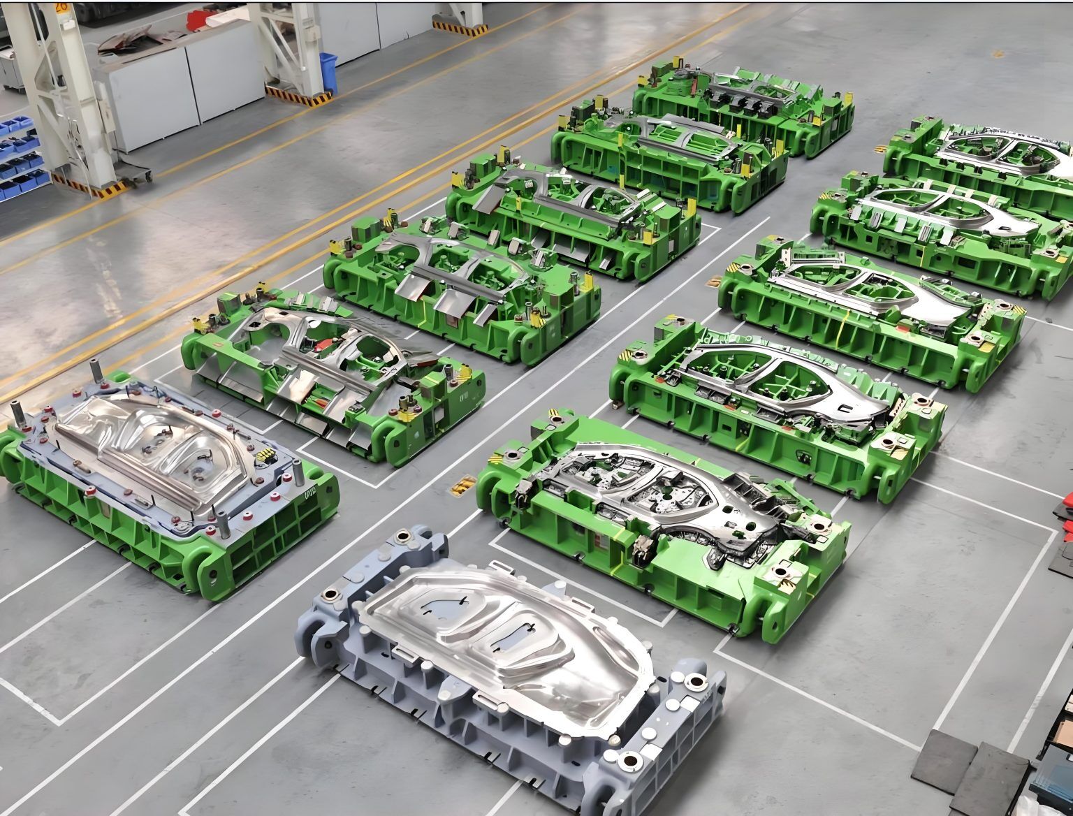 Simple Die vs. Progressive Die: What’s Right for Your Stamping Project ...